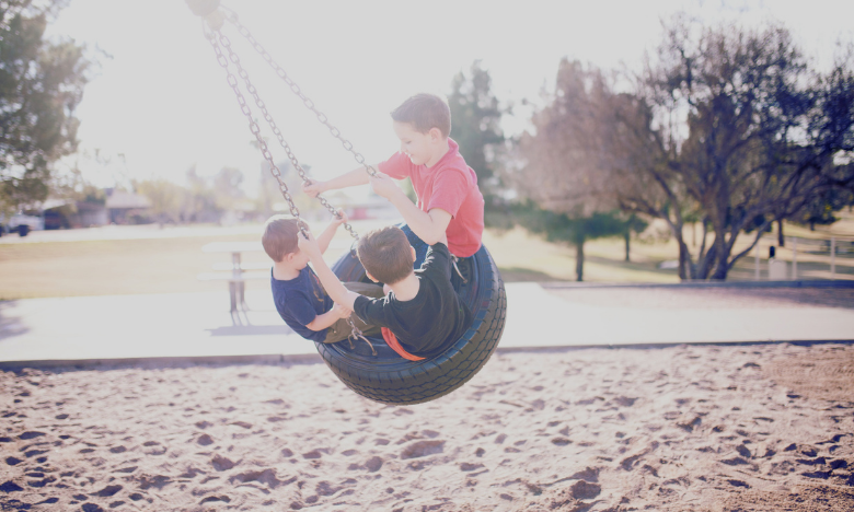 Developmental milestones by age 4 - LDExplained